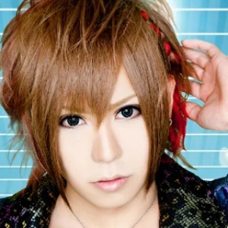 DIV :: Shogo - J-Music Italia