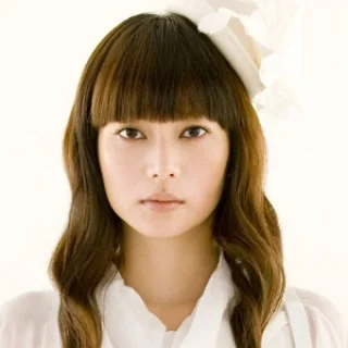 KOH+ :: Kou Shibasaki - J-Music Italia