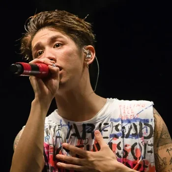 ONE OK ROCK :: Taka - J-Music Italia