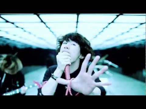 ONE OK ROCK :: Clock Strikes (MV) - J-Music Italia